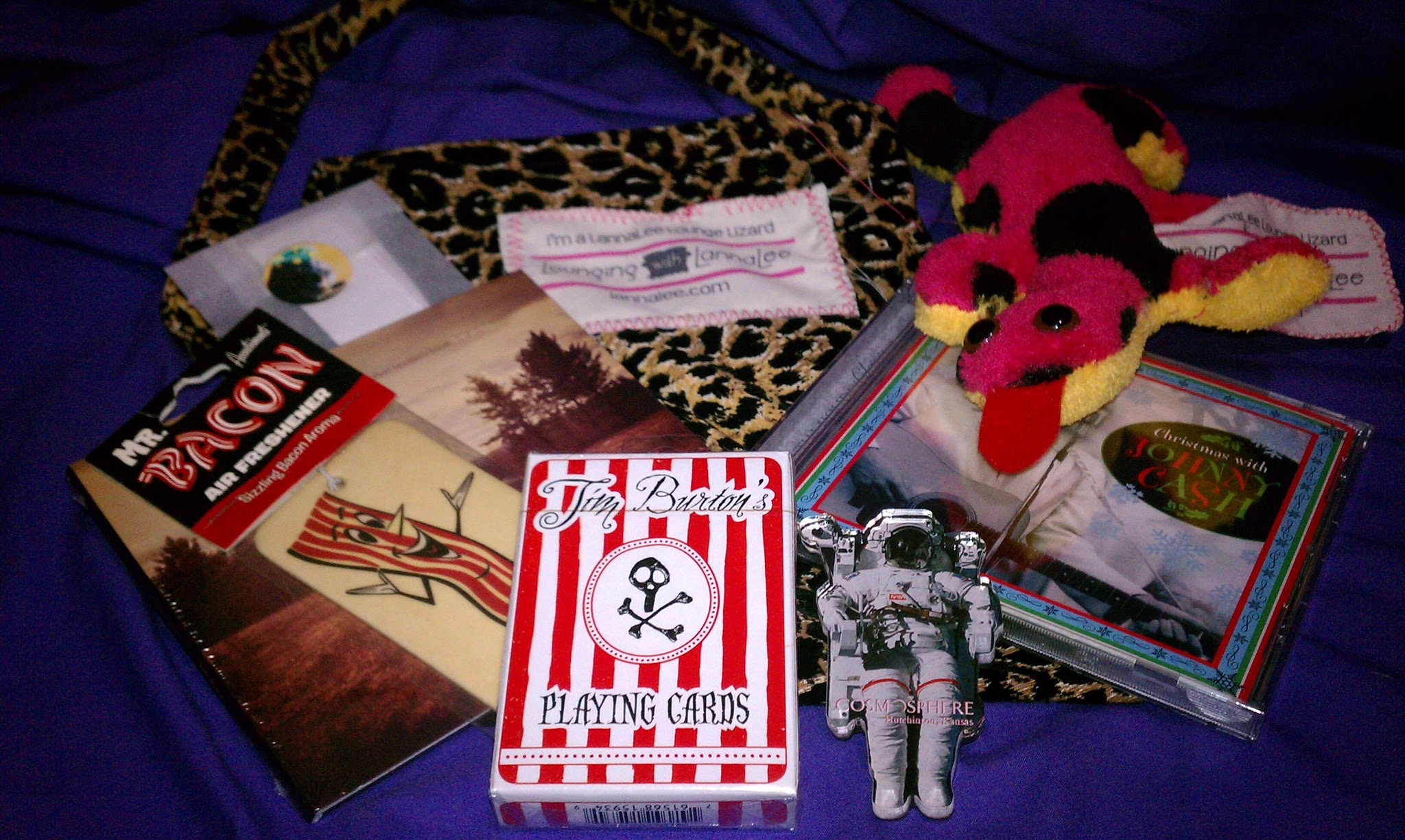 Lounge Lizards Unite! - Lounging with LannaLee